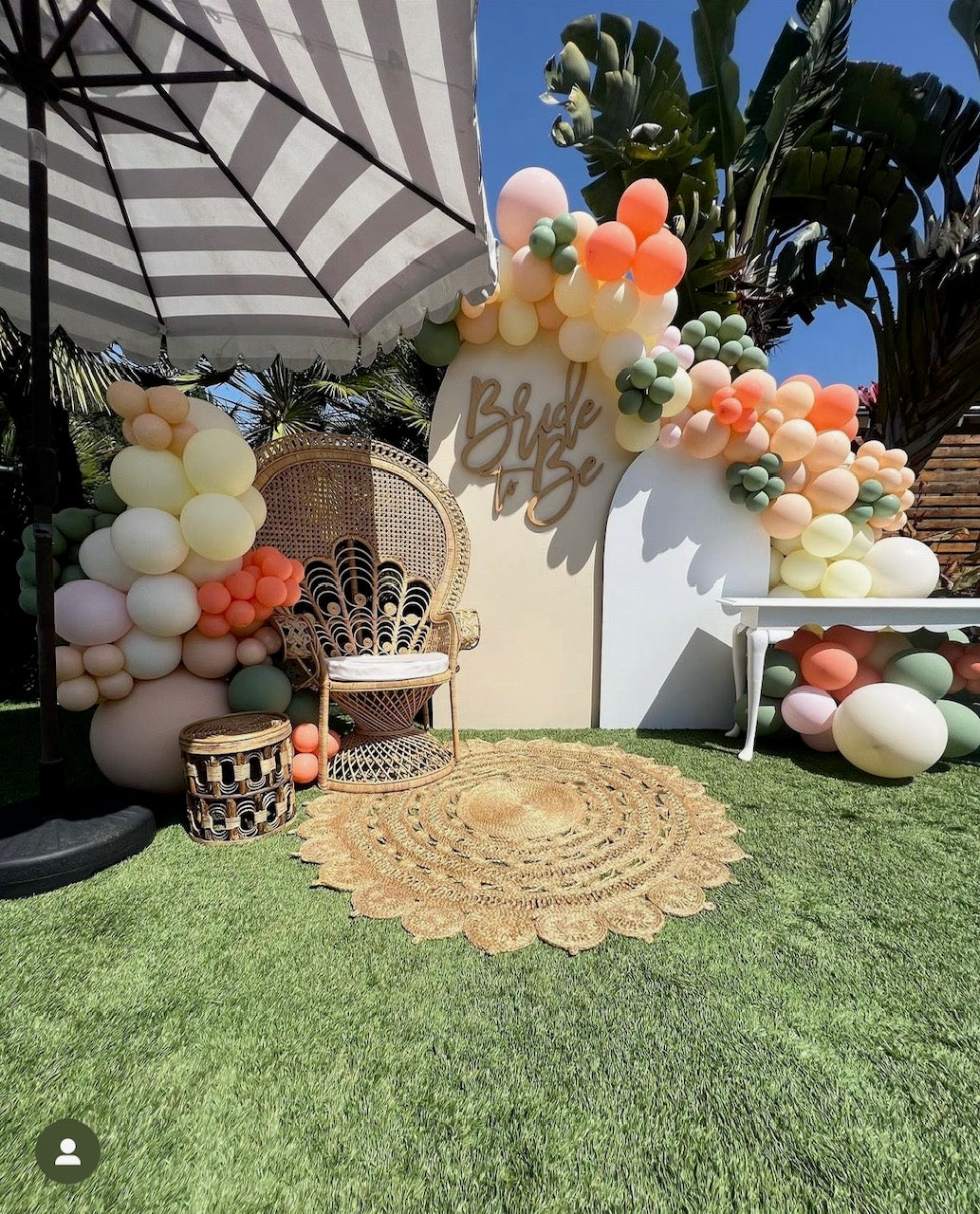Custom Balloon Garlands and Balloon Arches – A La Mode Collections